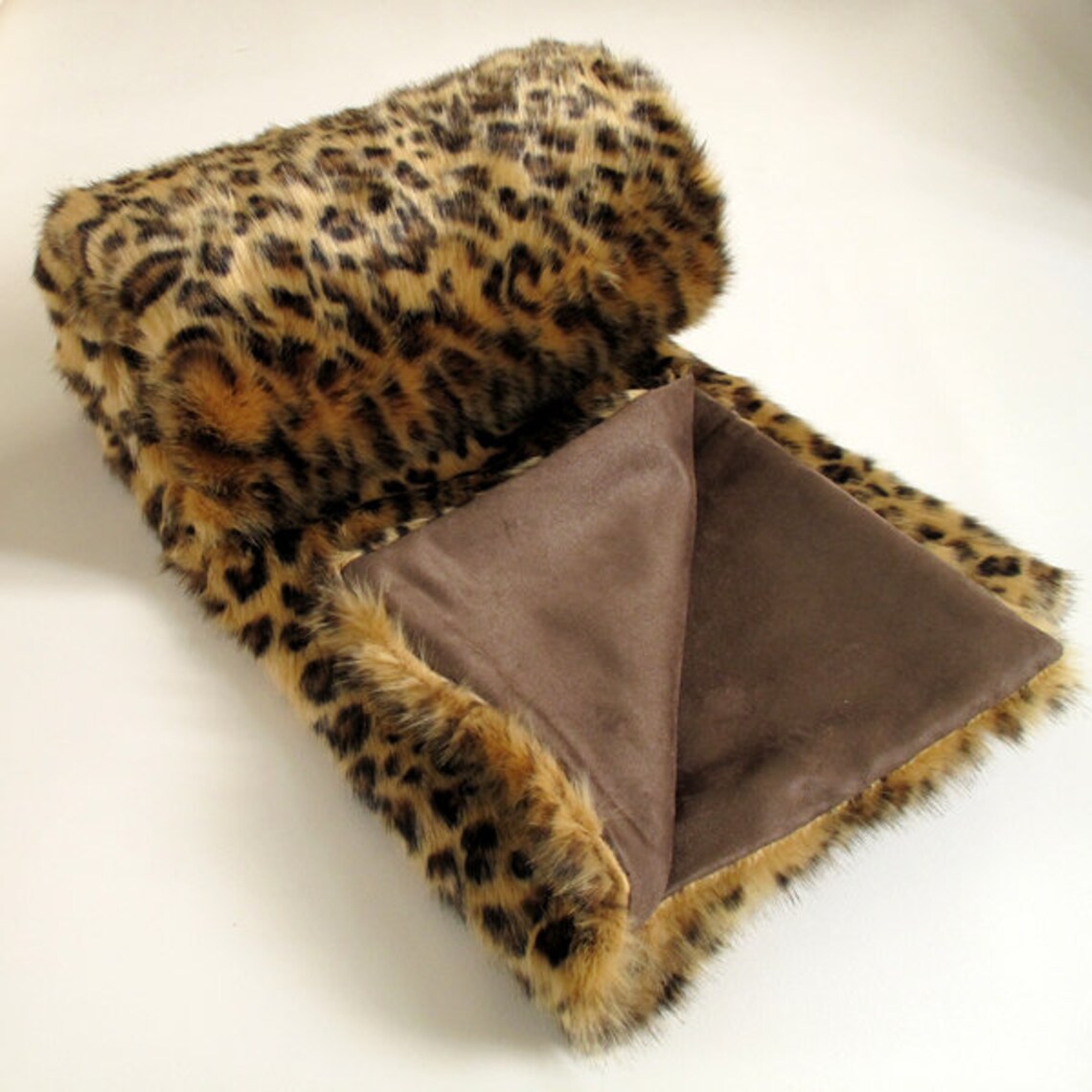 Golden Leopard Faux Fur Blanket, Leopard Throw With Brown Faux-suede ...