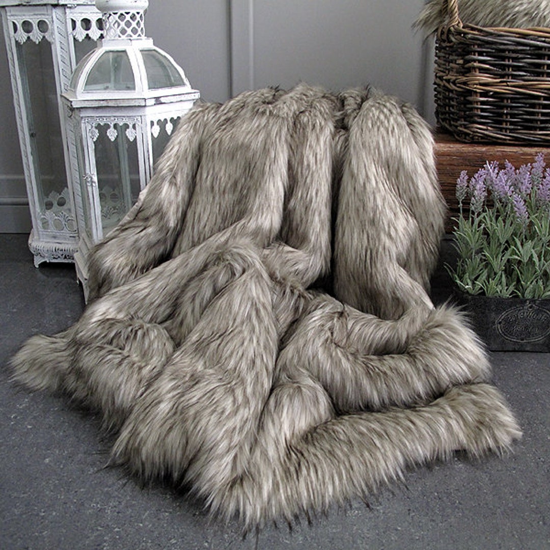 Raccoon Long Haired Faux Fur Throw, Quality Fur Blanket, Fake Fur ...