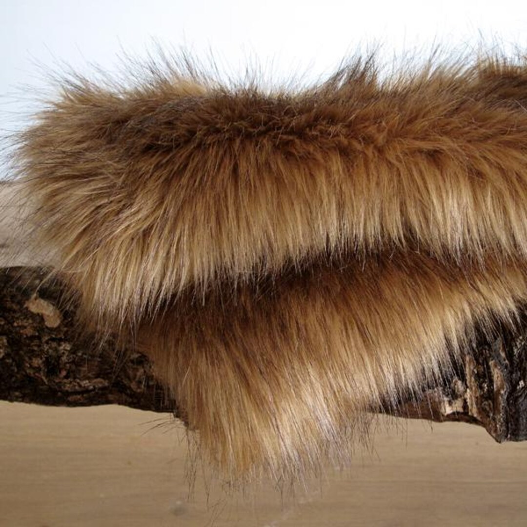 Red Panda Faux Fur Bed Runner | Brown Faux Suede Lined Throw (88x200cm ...