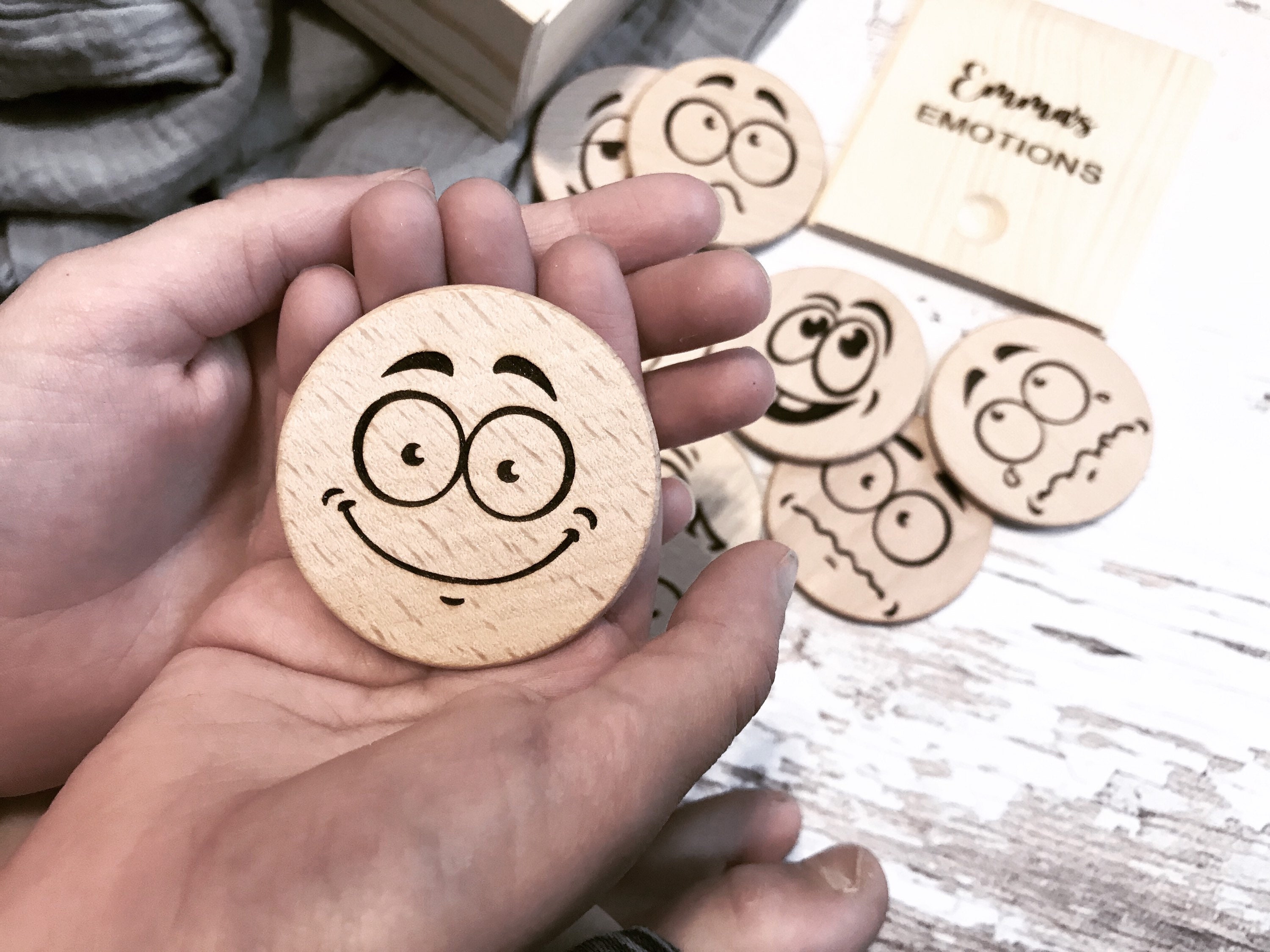 MY MOOD Emotions Flashcards Wooden Disks Feelings Flashcards - Etsy
