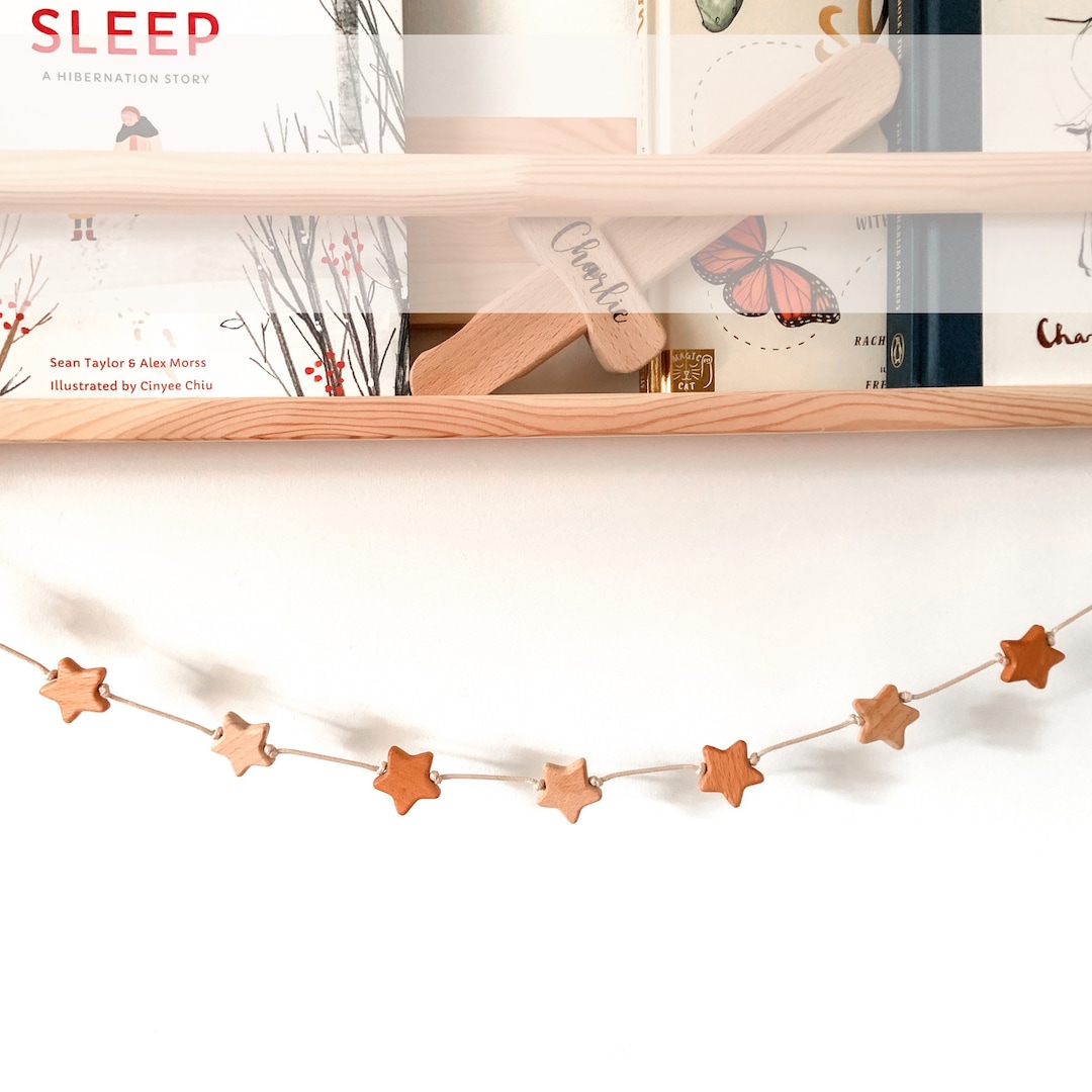 TWO TONE Wooden Star Garland, Natural Nursery Decoration Welcome Baby ...