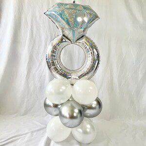 Diamond Ring Balloon Tower Silver Ring Balloon Nashville Bash Party ...