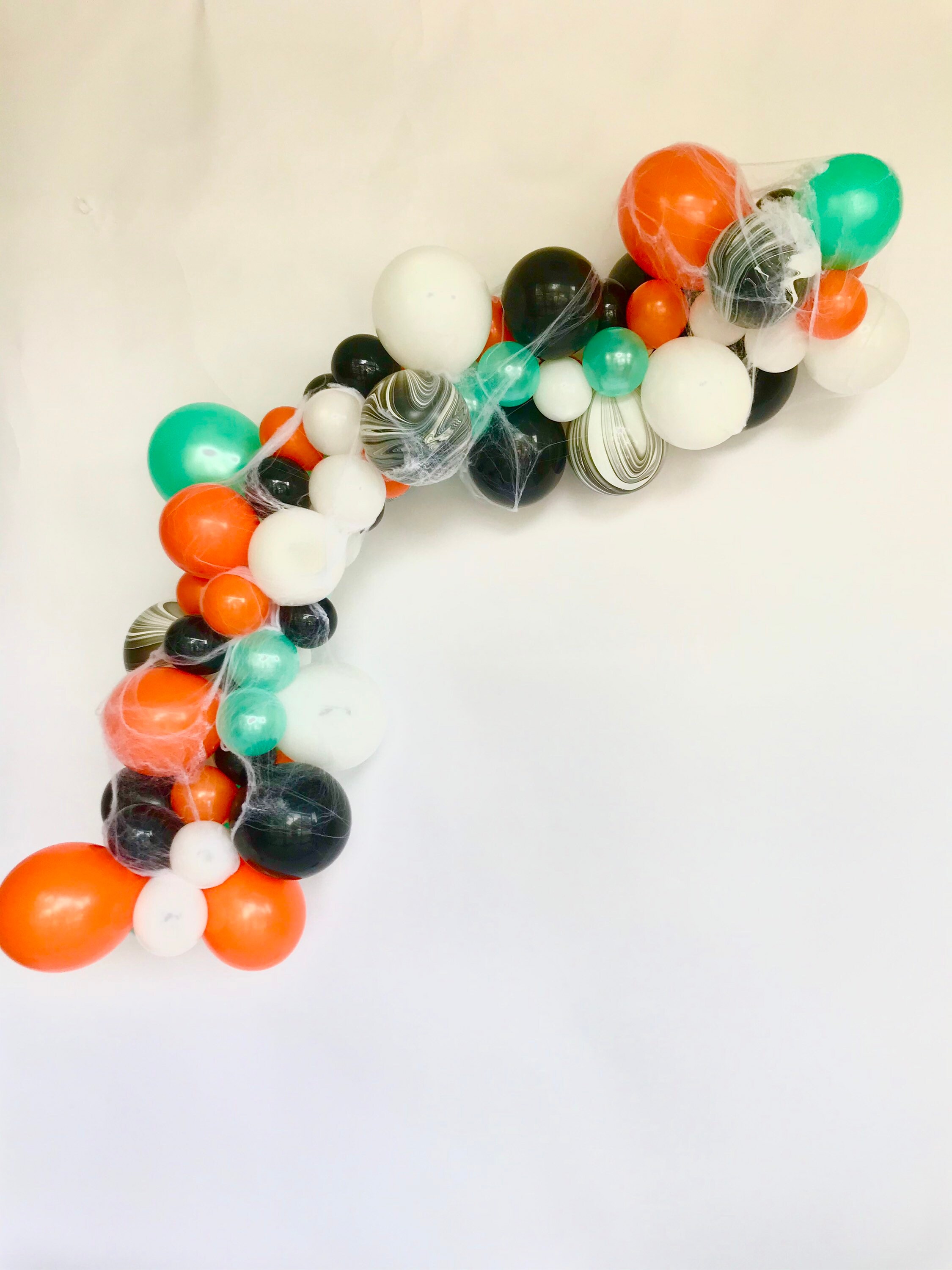 Halloween Balloon Garland Mummy Balloon Hocus Pocus Party Mint Green ...