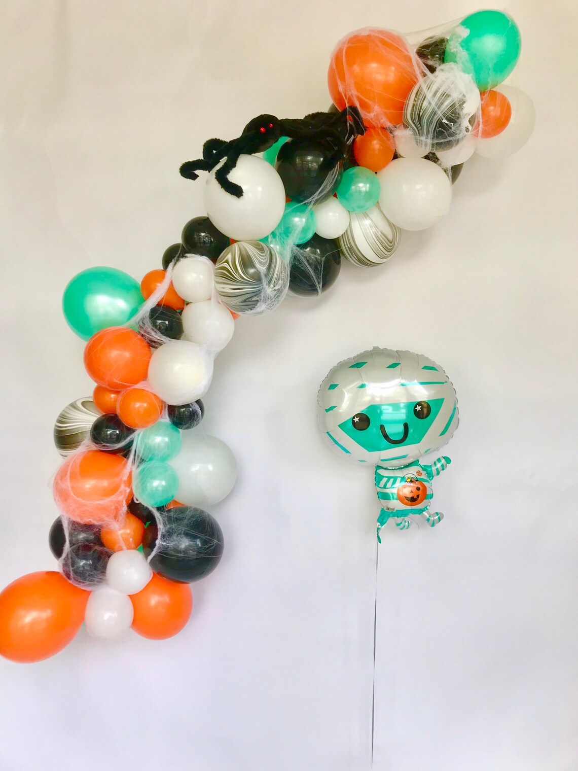 Halloween Balloon Garland Mummy Balloon Hocus Pocus Party Mint Green ...