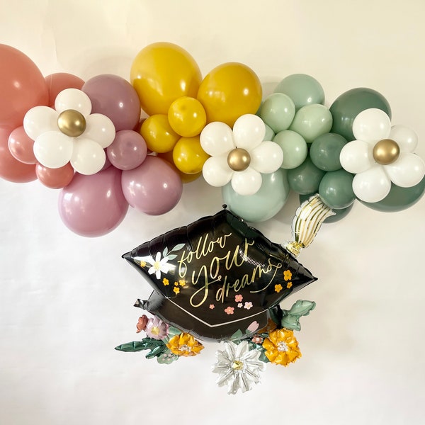 Graduation Balloon Garland - Etsy
