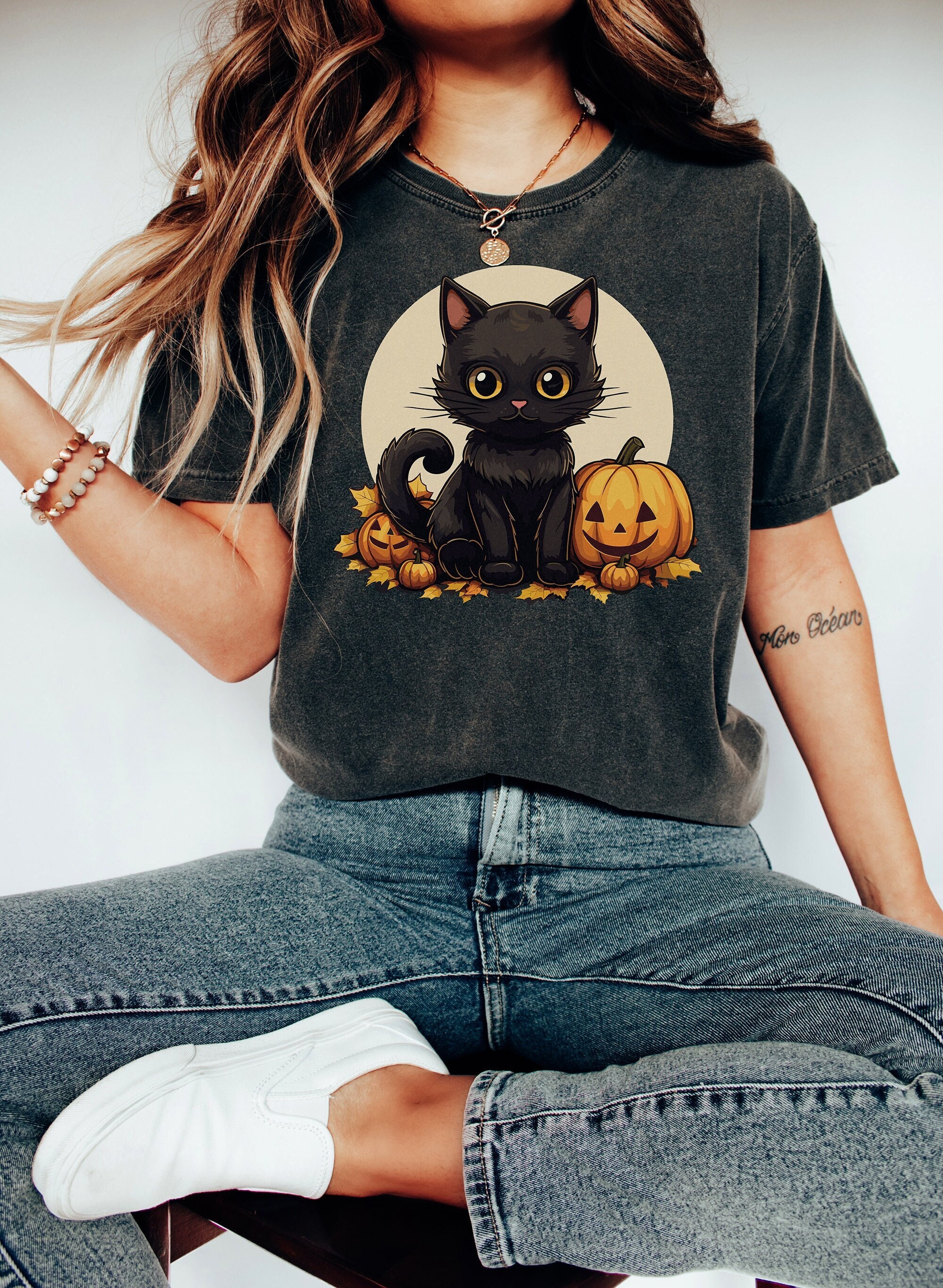 Black Cat Shirt, Cat Lovers, Night Shirt,cat Halloween T-shirt, Funny ...