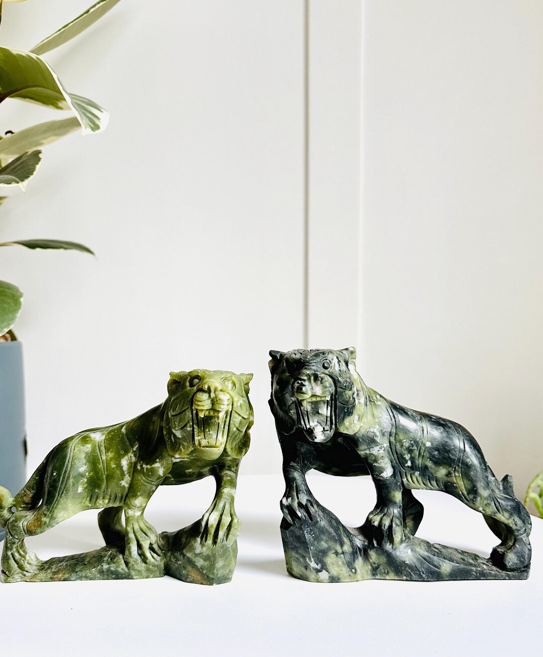 Vintage Carved Jade Tiger Bookends - Etsy