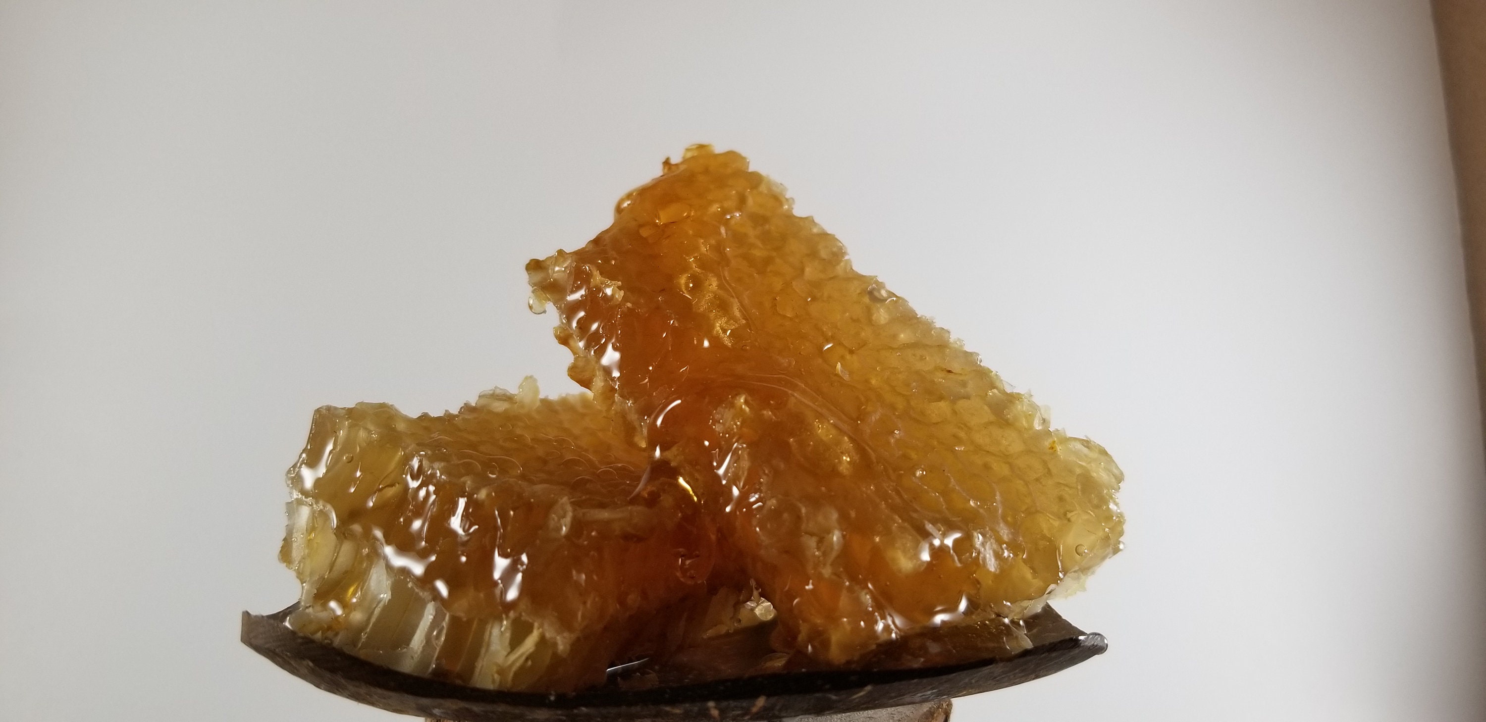 Raw Chunk Honey. 8oz Wildflower Raw Honey With Honeycomb. Long Island, Ny.organic 100% Pure. - Etsy