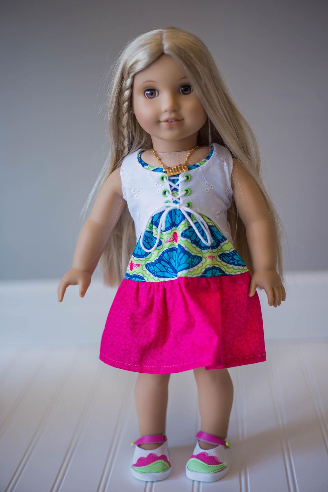 Robe de soleil sur mesure avec corset pour poupées 18in telles que ...