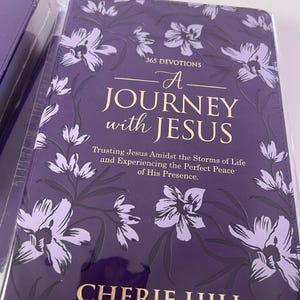 Bible Study Gift Bundle for Her, Purple and Gold Theme, Includes My ...