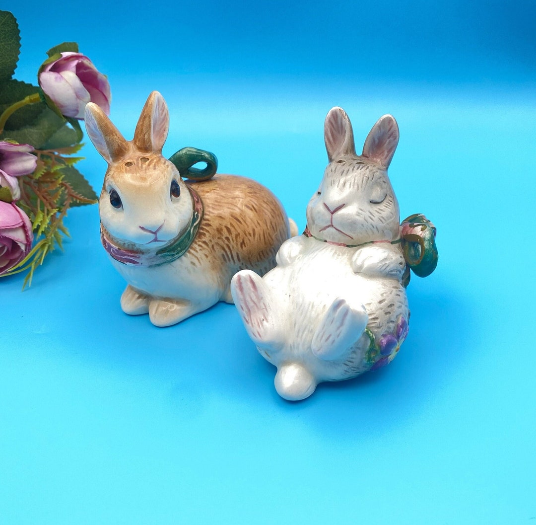 Vintage Fitz & Floyd Bunny Salt and Pepper/1970s Ceramic Bunnies Salt ...