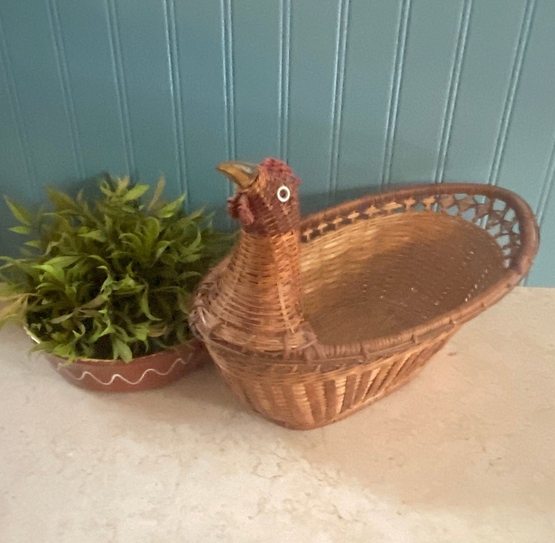 Vintage Wicker Chicken Basket/large Wicker Basket/figural Chicken ...