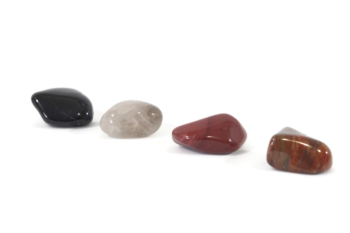 Root Chakra Crystal Set / 4 Piece Crystal Kit / Crystal - Etsy