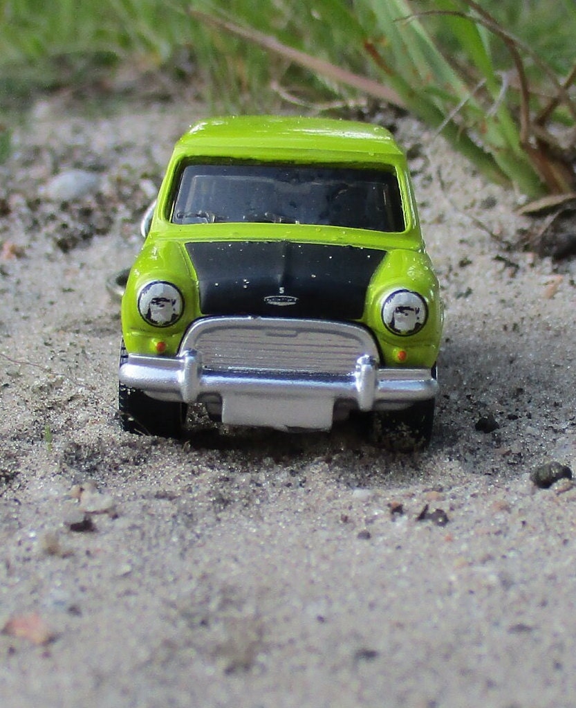 1964 Austin Mini Cooper Mr. Bean Keychain - Etsy