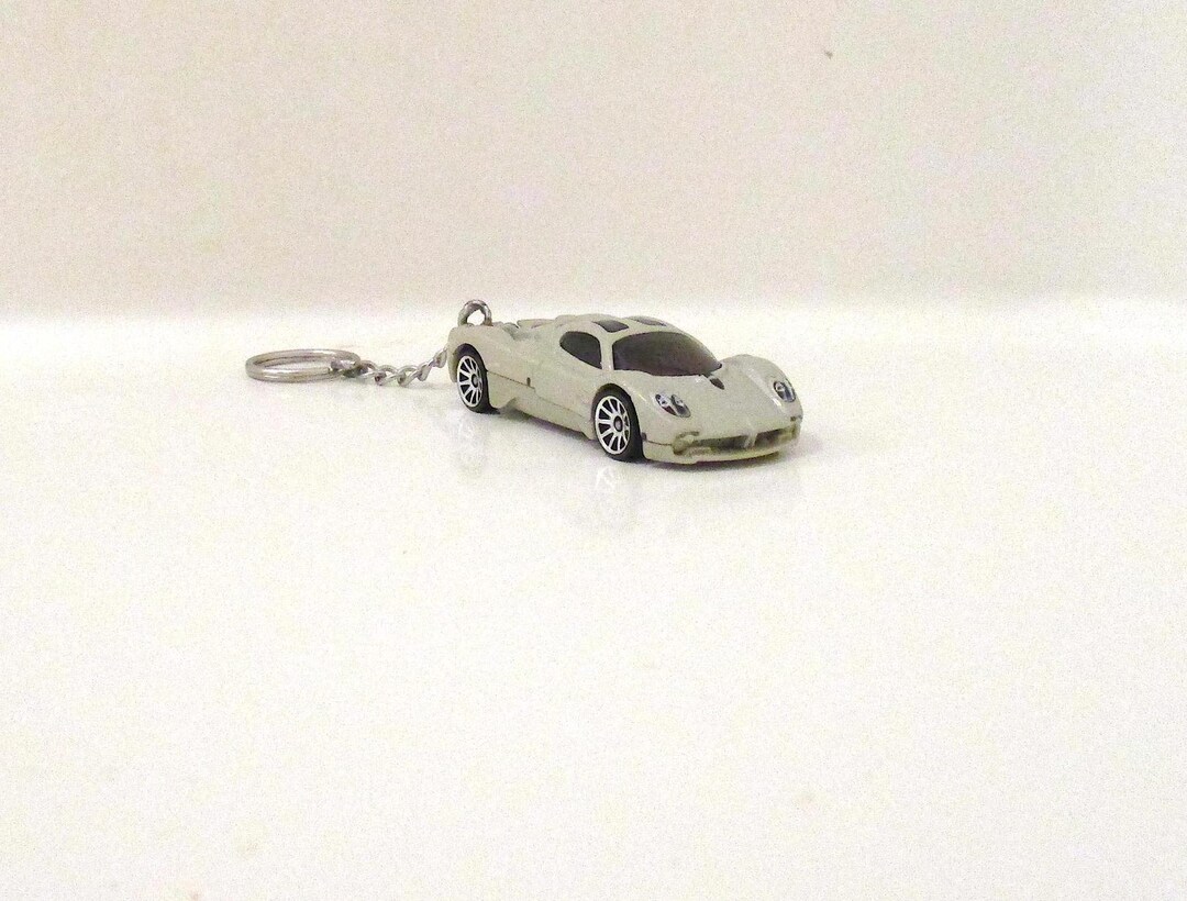2022 Pagani Utopia Keychain, - Etsy