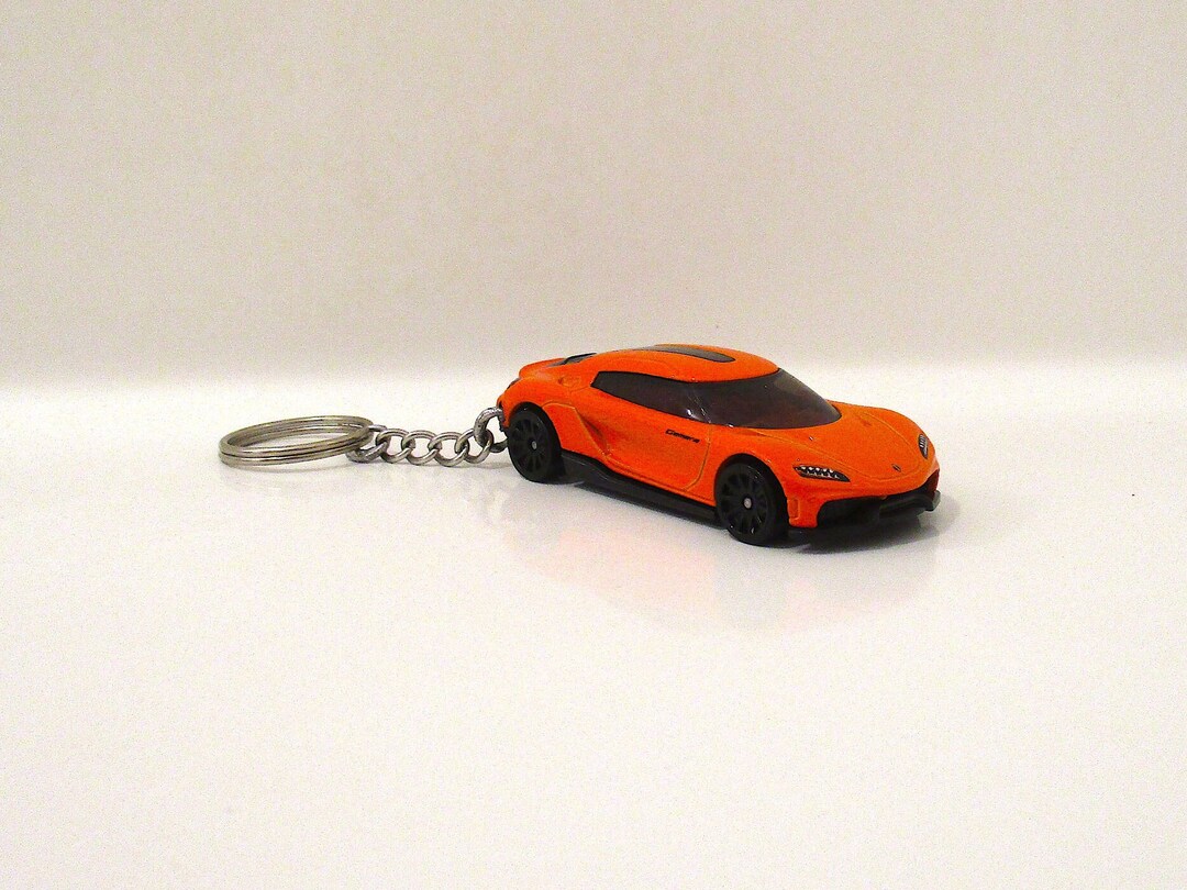 KOENIGSEGG GEMRA Orange Keychain, - Etsy