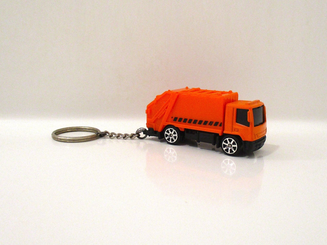 Trash Recycling Truck Keychain, - Etsy