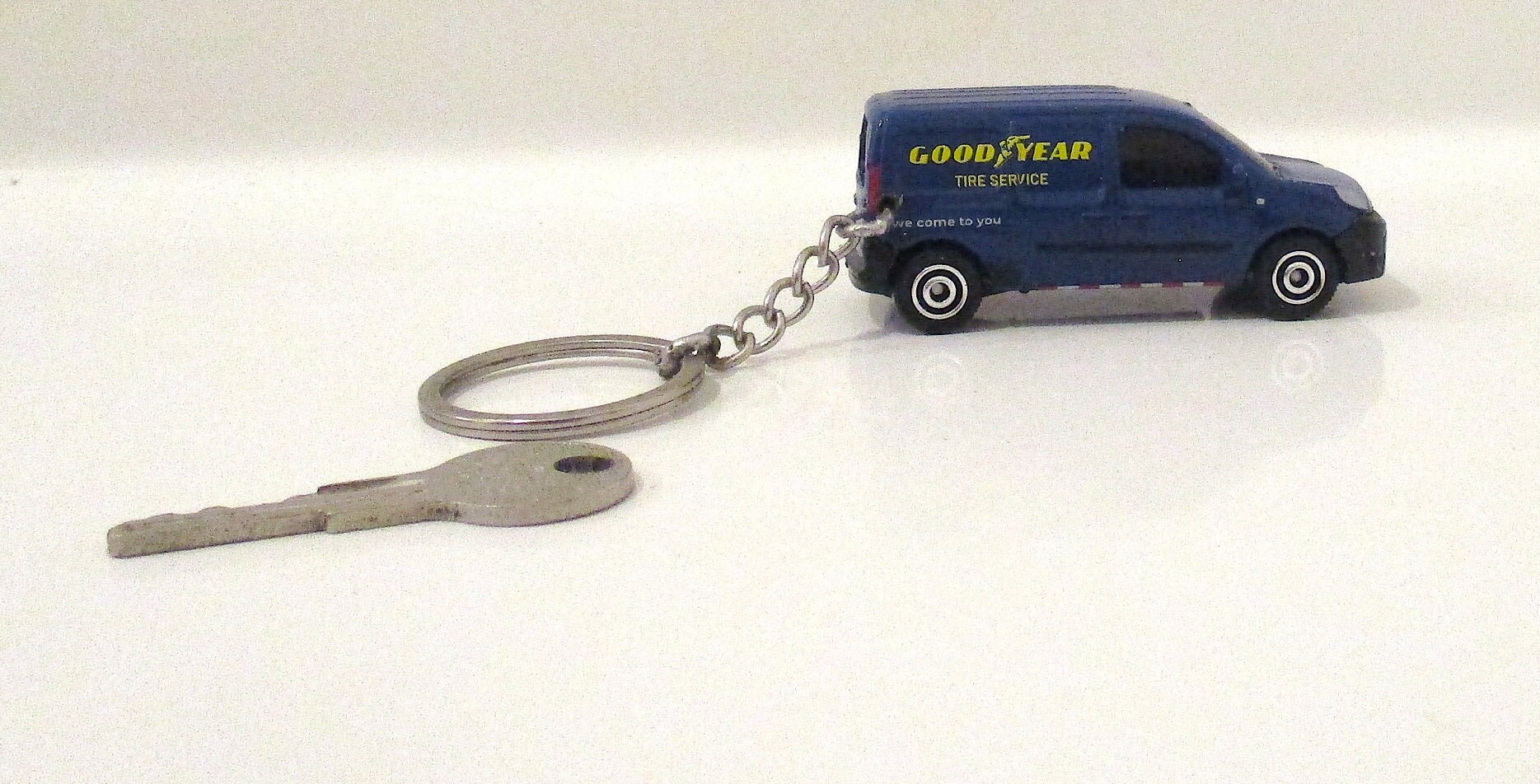 2018 Renault Kangoo GOODYEAR TIRE Keychain, - Etsy