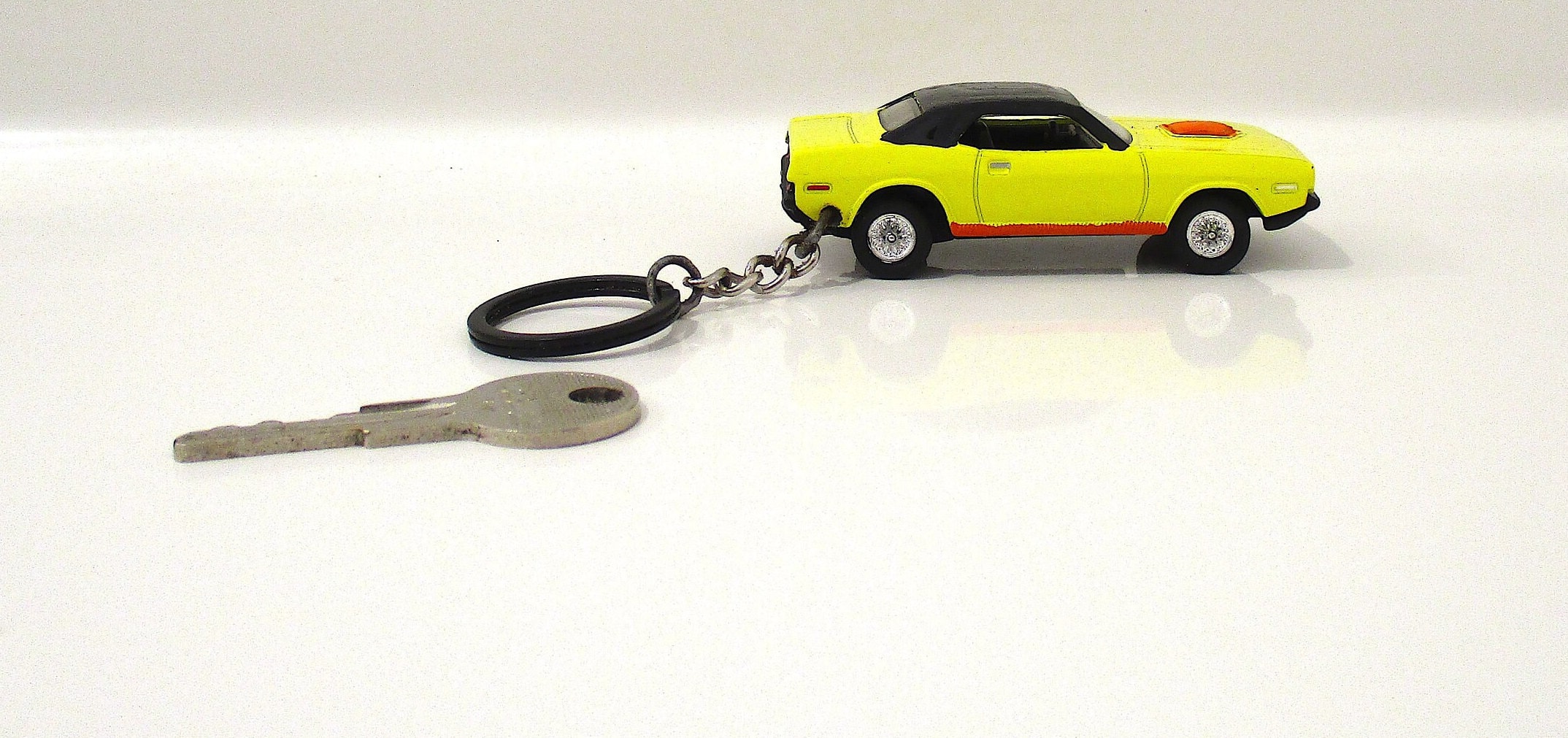 1970 Plymouth Cuda LEMON Yellow Keychain - Etsy