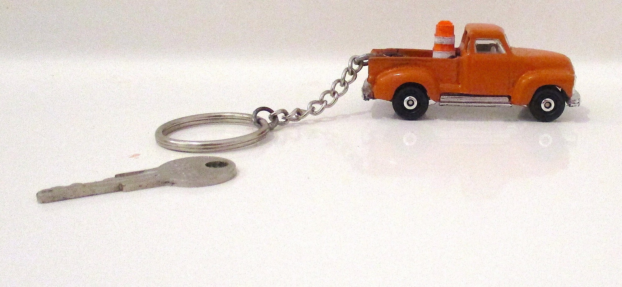 1947 Chevy 3100 Construction Truck Keychain, - Etsy