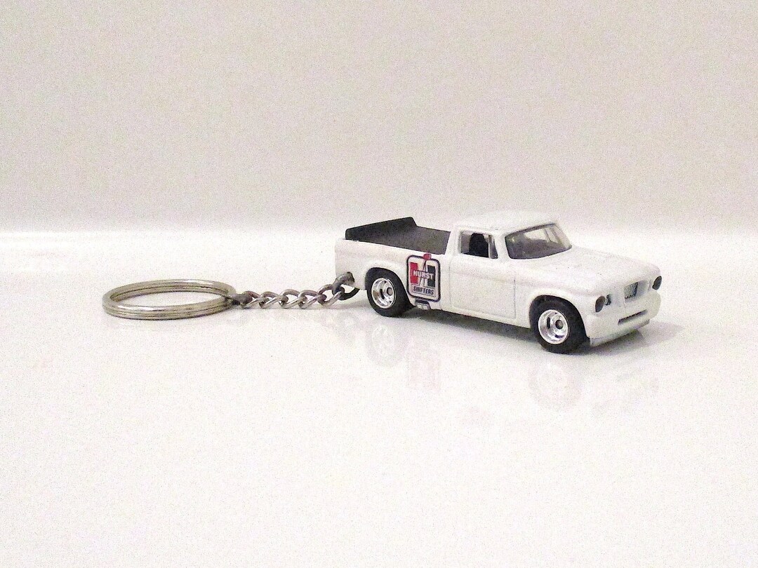 1963 STUDEBAKER CHAMP Race Truck Keychain - Etsy