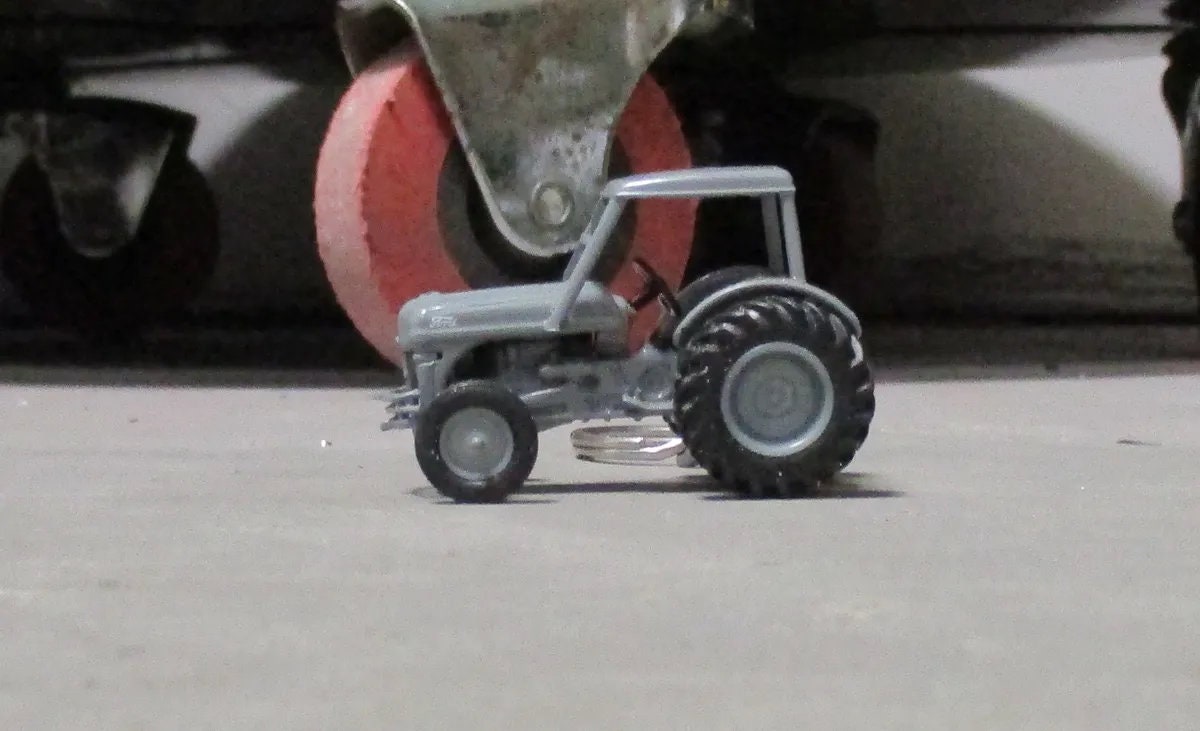 1949 Ford 8N Canopy Tractor Gray Keychain, - Etsy