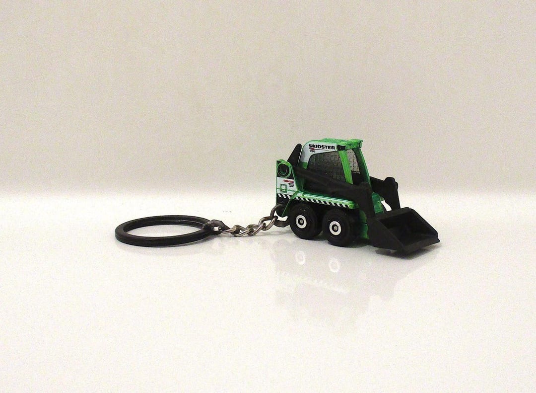 Bobcat SKIDSTER Green Construction Keychain, - Etsy