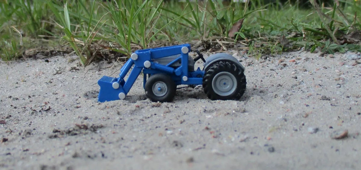 1952 Ford 8N Tractor With Front Loader in Blue and Gray Keychain, - Etsy