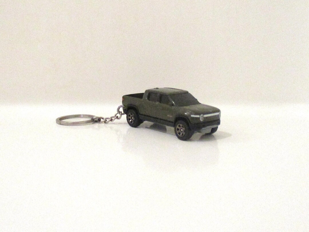 2021 Rivian R1T Green Skylight Truck Keychain, - Etsy