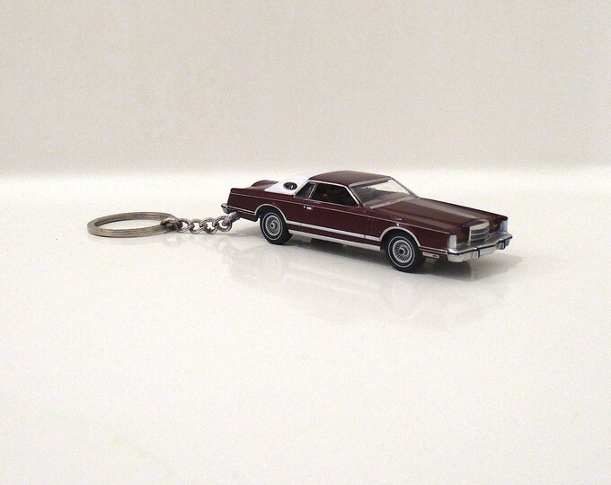 Lincoln Continental Mark V Keychain, - Etsy