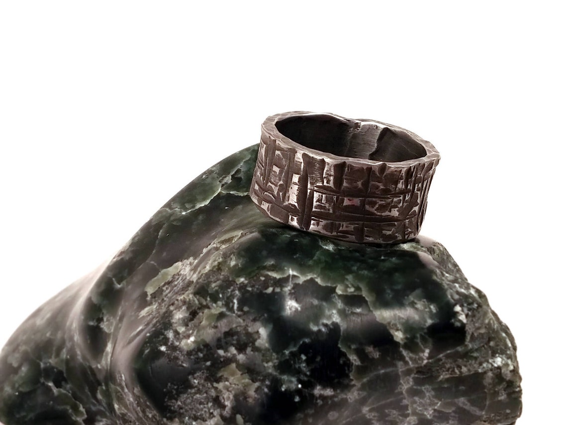 Oxidized Pewter Viking Ring: Hammered Criss Cross Band - Etsy