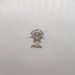 Noritake Avalon Pattern Porcelain Dinner Plate Set of 8 - Width: 10 ...