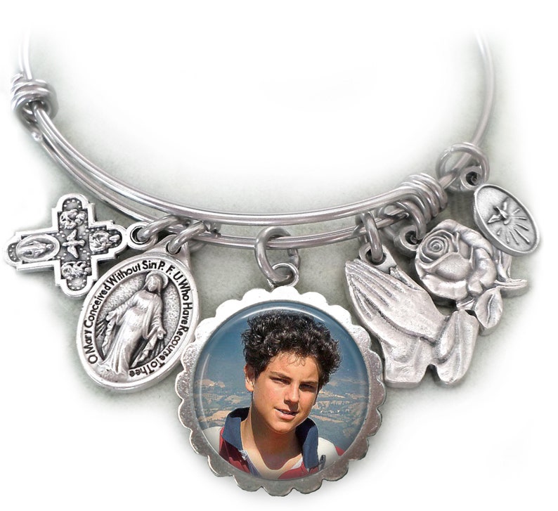 Saint Carlo Acutis Bangle Bracelet, Patron Saint of Computer ...