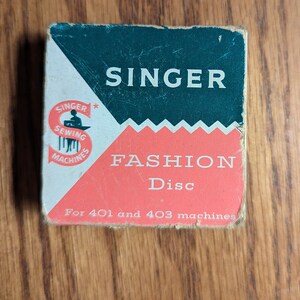 Vintage Singer Fashion Disc 14 Comb Stitch in Original Box Made in USA ...