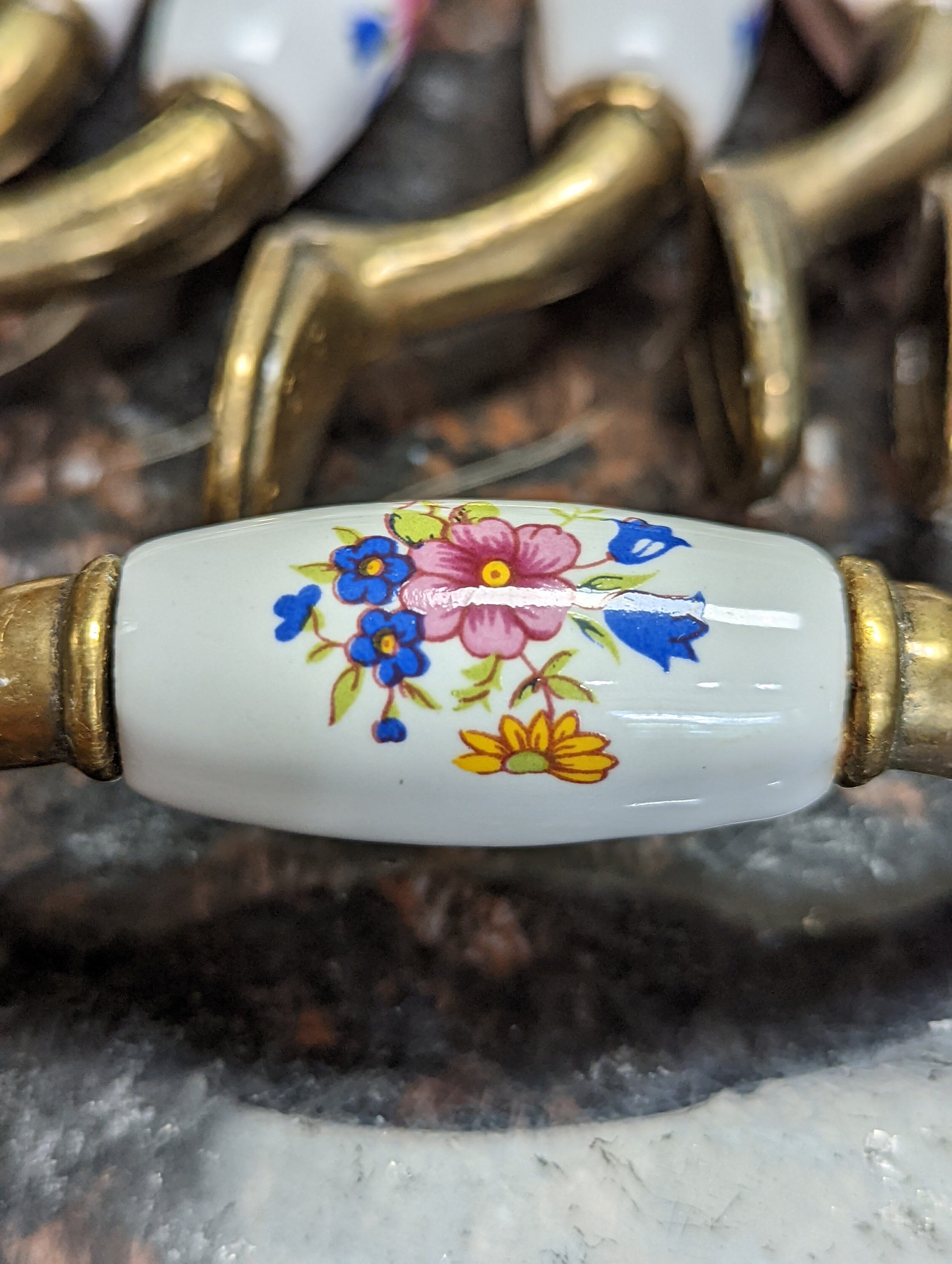 Vintage Ceramic Cabinet/drawer Hardware 34 Pieces With - Etsy