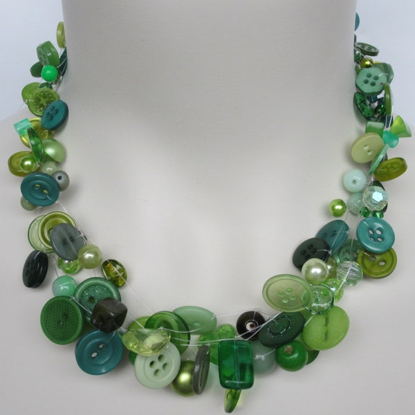 Button Necklace - Etsy