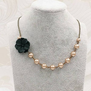 Forest Green Flower Necklace Greenery Floral Gold Gold Pearl Necklace ...