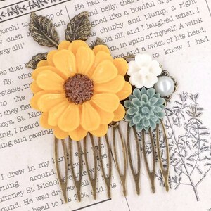 Daisy Flower Comb Yellow and Blue Hair Comb Sunshine Yellow Hair Comb ...