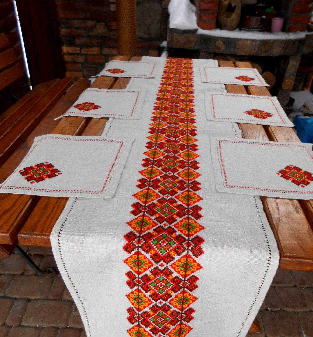 Hand Embroidered Linen Table Runner and Napkins Ethnic Table Runner ...