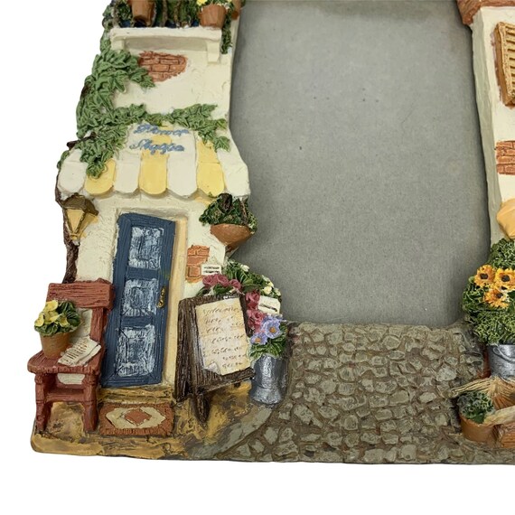 Home & Living Home Décor Vintage 1997 Figi Graphics Mini Resin Happy ...