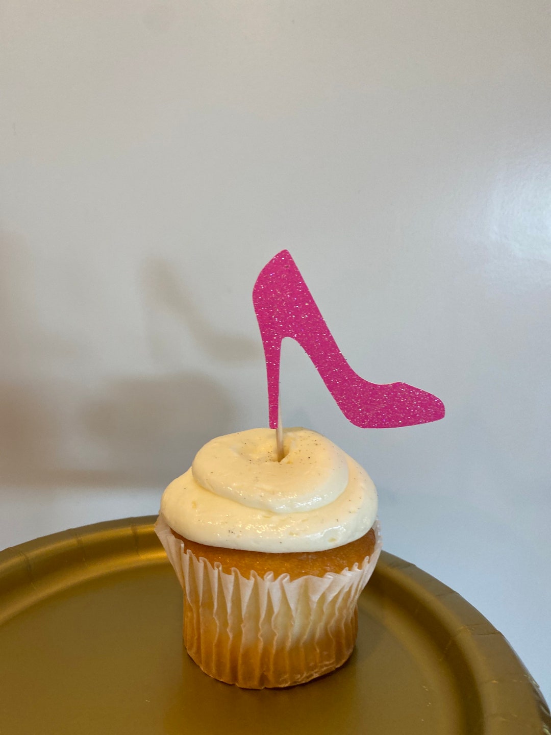 High Heel Shoe Cupcake Toppers: Bachelorette Party Decorations - Etsy
