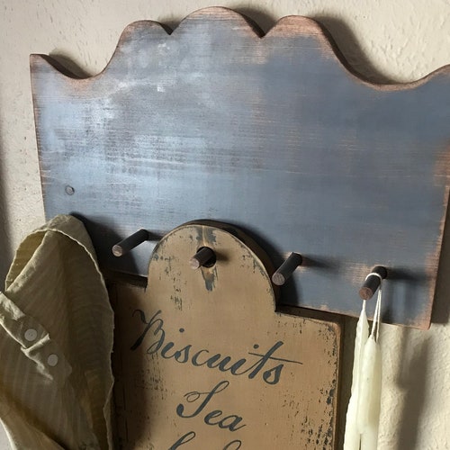 Primitive Colonial Style Peg Rack | Etsy