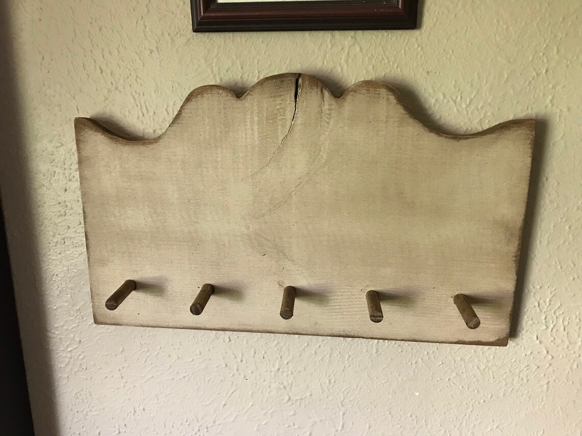 Primitive Scalloped Top Peg Rack - Etsy