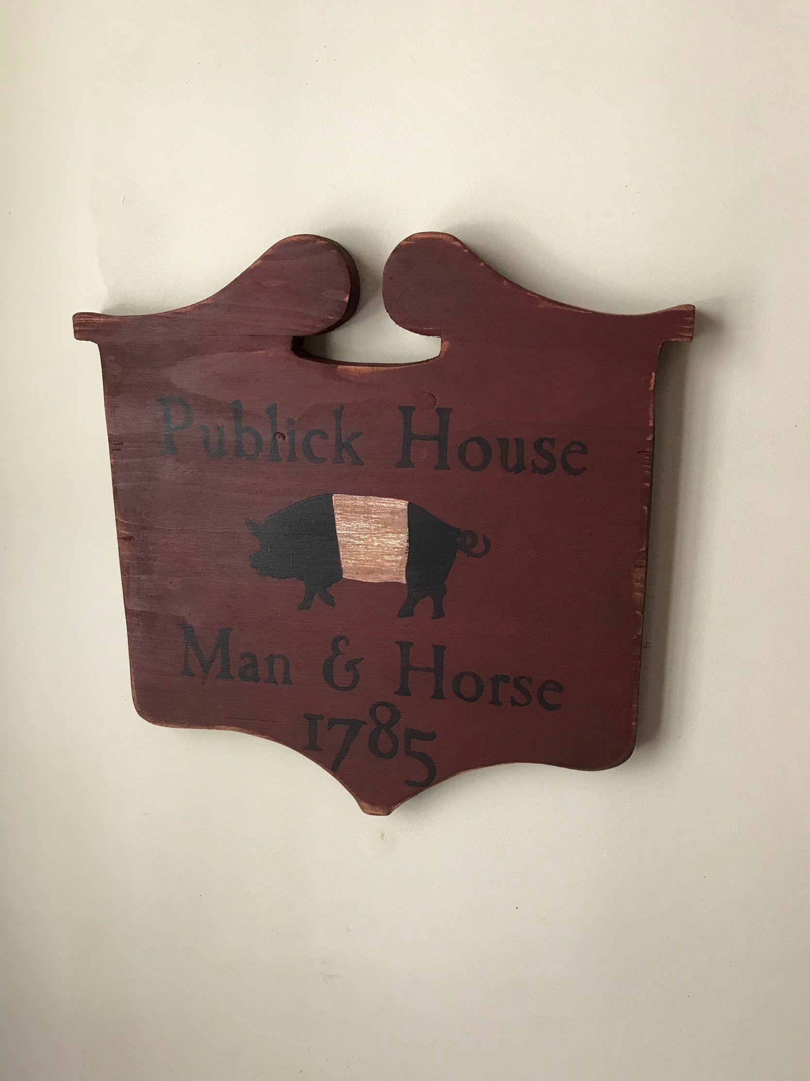 Hand Painted Colonial Style Tavern Sign - Etsy