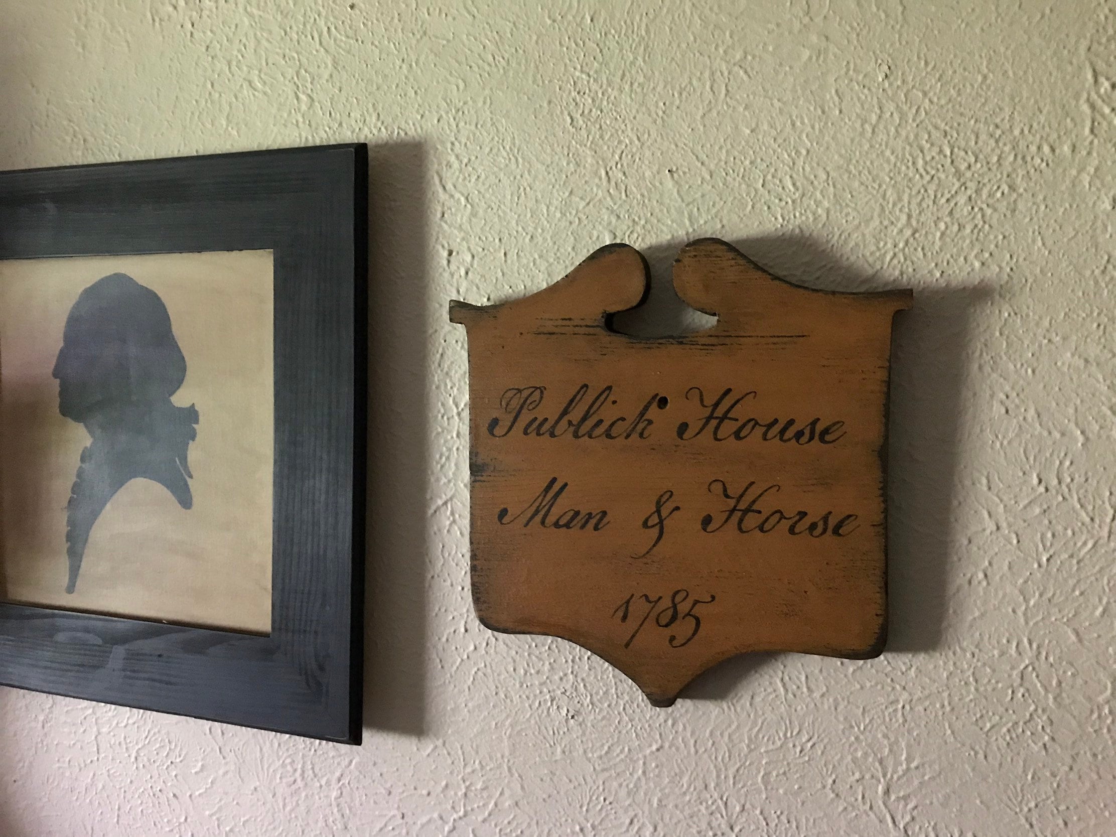 Hand Painted Colonial Style Tavern Sign - Etsy