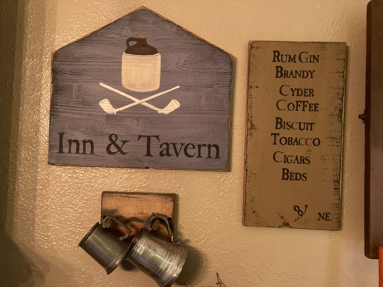 Primitive Colonial Style Inn & Tavern Sign - Etsy