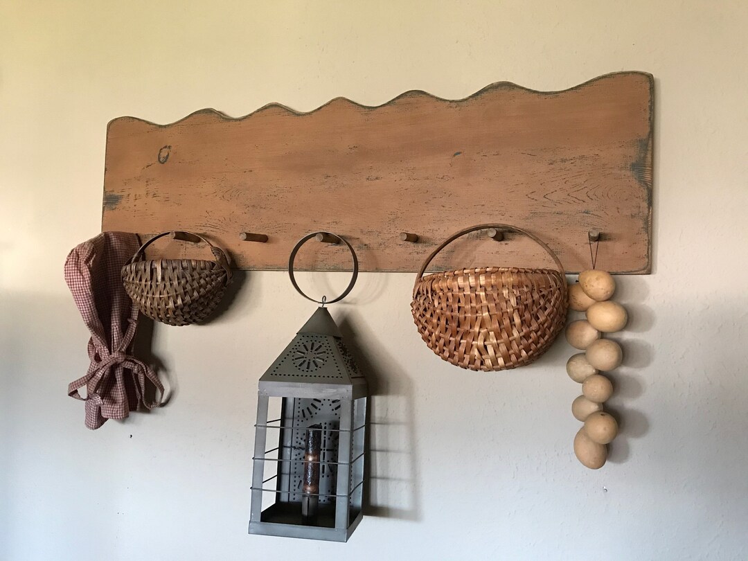 Primitive Colonial Scalloped Top Large Size Peg Rack - Etsy