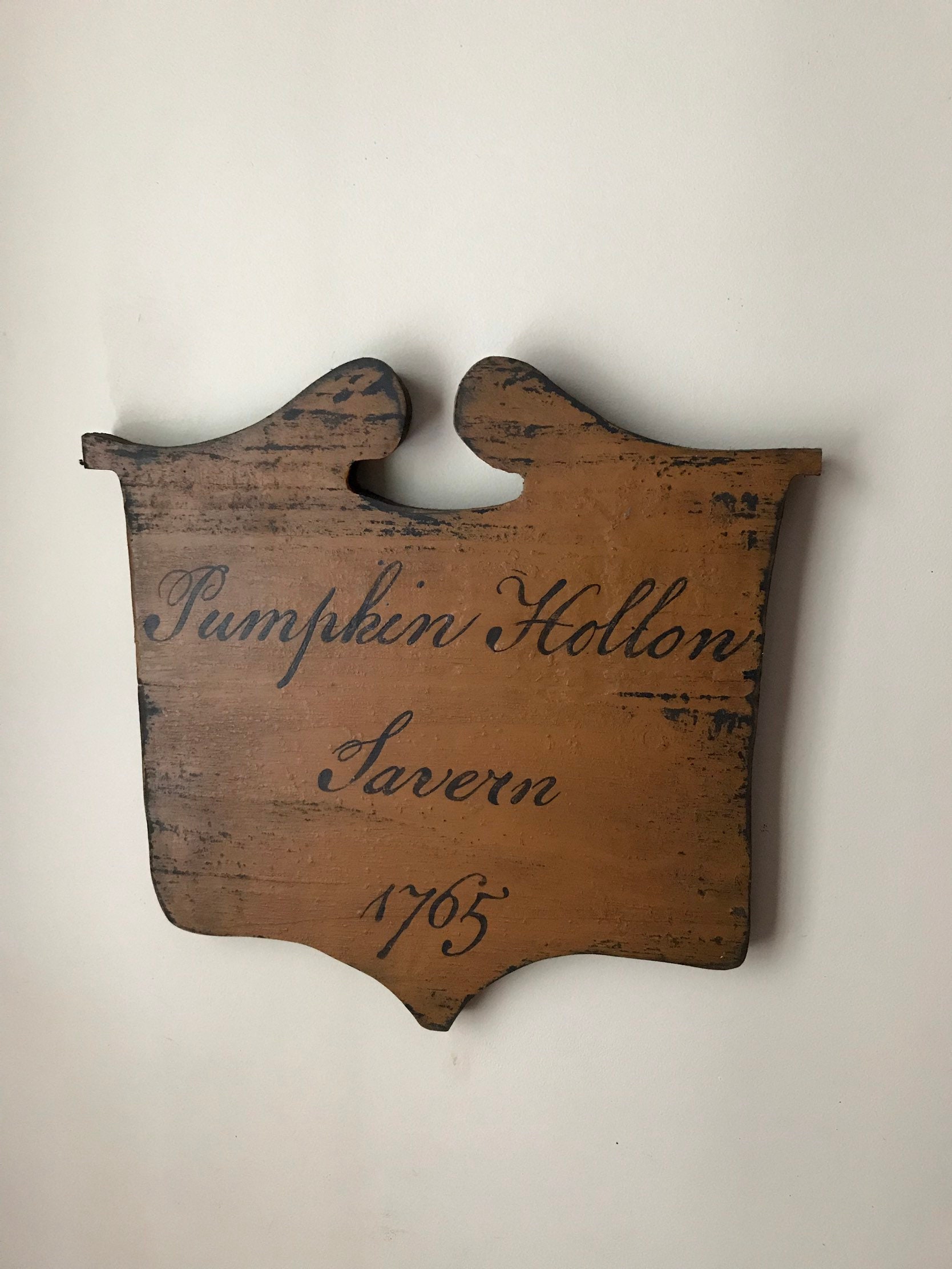 Hand Painted Colonial Style Tavern Sign - Etsy