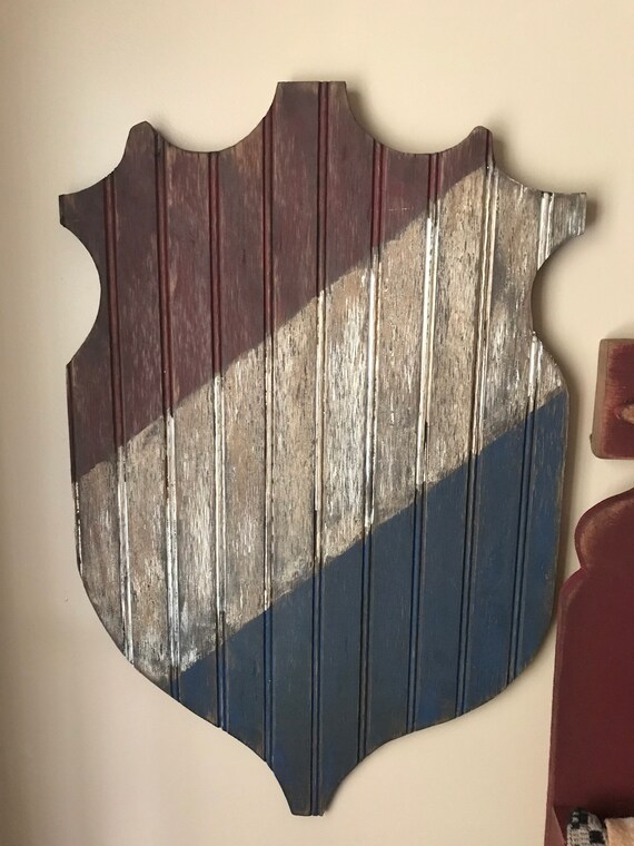 Primitive 3 stripe Americana shield | Etsy