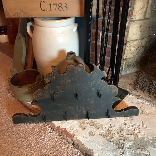 Primitive Colonial Style Peg Rack - Etsy